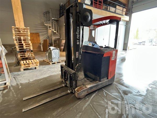 Skjutstativtruck - Toyota RRE160 BT reflex | Blinto auktioner