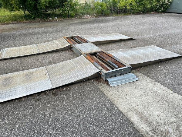 Bromsprovare - BM 3010 | Blinto auktioner