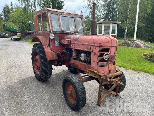 Veterantraktor - Volvo T31 | Blinto auktioner