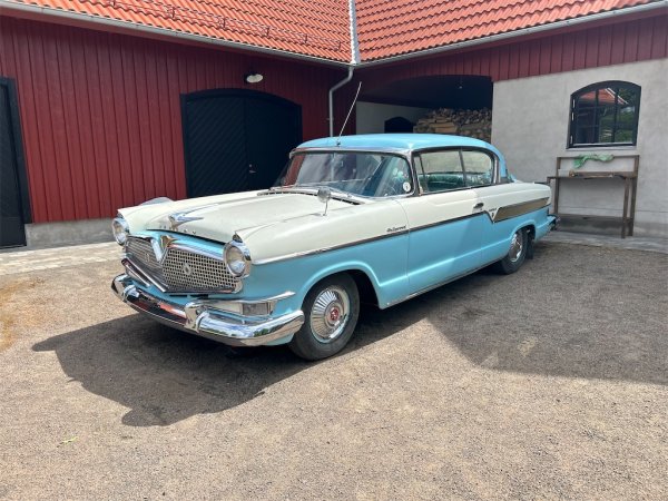 Personbil - HUDSON HORNET 2D | Blinto auktioner