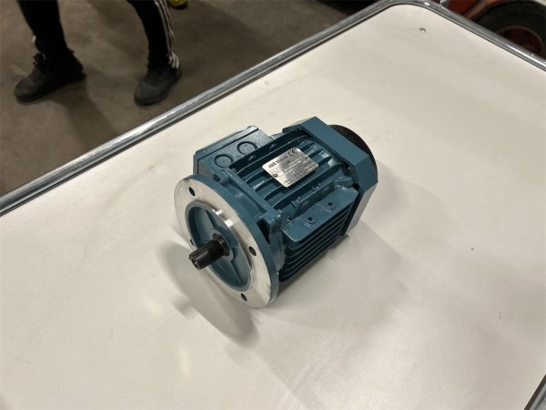 Elmotor - ABB Motors M2VA71B-4 | Blinto auktioner