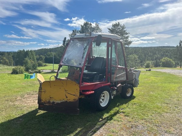 Redskapsbärare - Toro groundmaster 3000D | Blinto auktioner