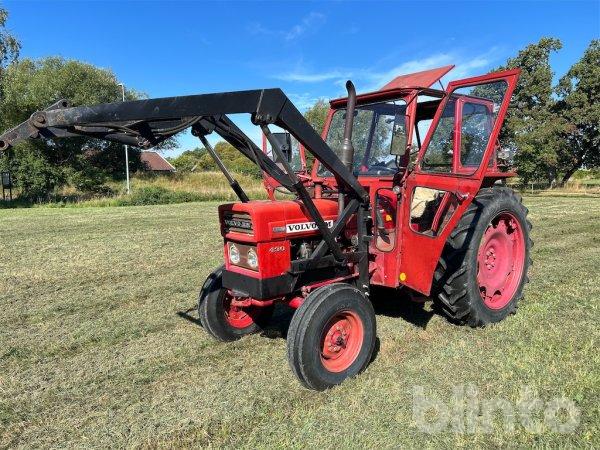 Traktor - VOLVO-BM T 430 | Blinto auktioner