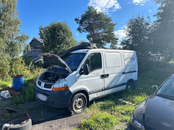 Lätt lastbil - RENAULT MASTER FDBMDH | Blinto auktioner