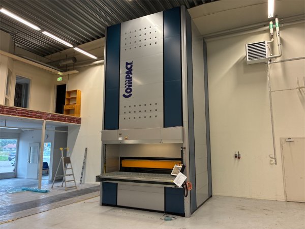 Hissautomat - Weland Compact Twin 2440 x 820 Storage Lift | Blinto ...