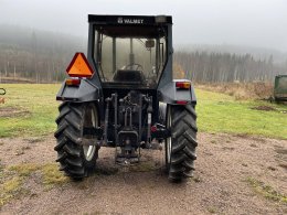 Traktor - Valmet 205 med lastare | Blinto