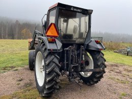 Traktor - Valmet 205 med lastare | Blinto