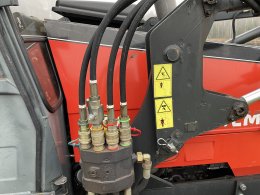 Traktor - Valmet 205 med lastare | Blinto