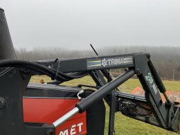 Traktor - Valmet 205 med lastare | Blinto