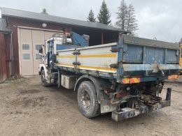 Veteranlastbil - Scania 82H med kran | Blinto auktioner