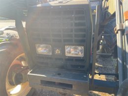 Traktor - VALMET 205-4 | Blinto auktioner